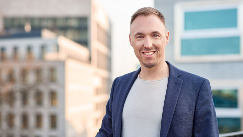 Michael Pfeffer: Als Privatperson oder Unternehmen gut versichert