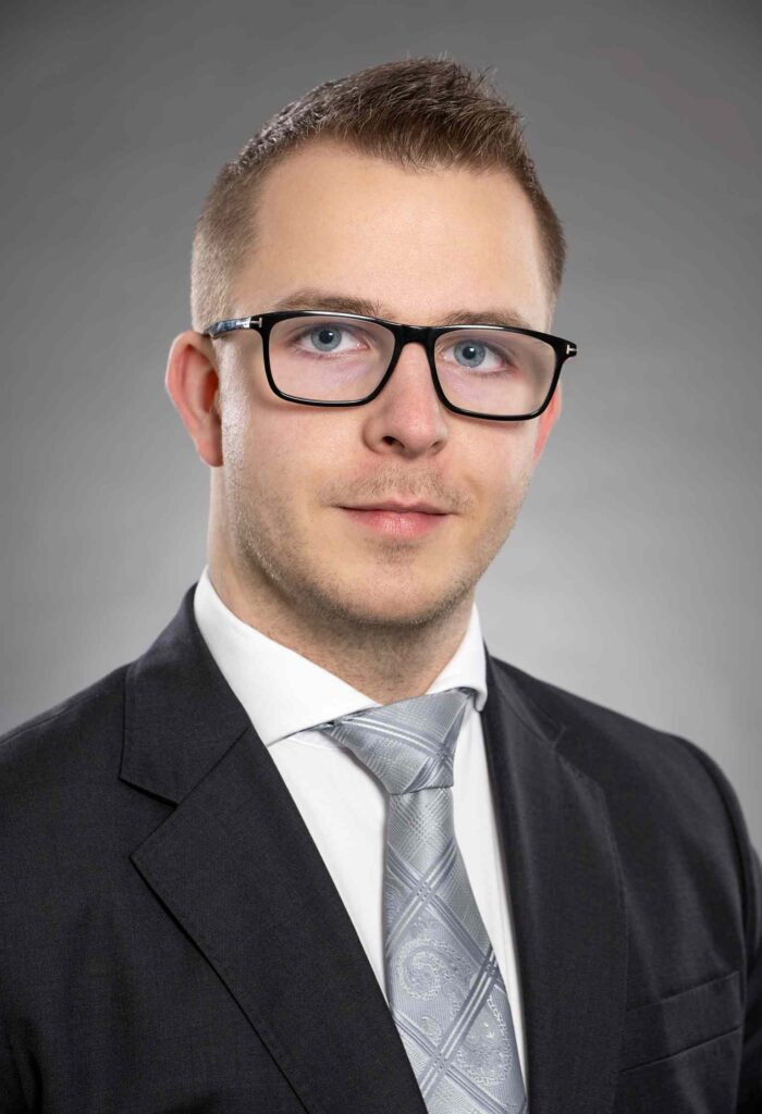 Phillip Böckel: Mehr Rendite und weniger Risiko für Privatkunden